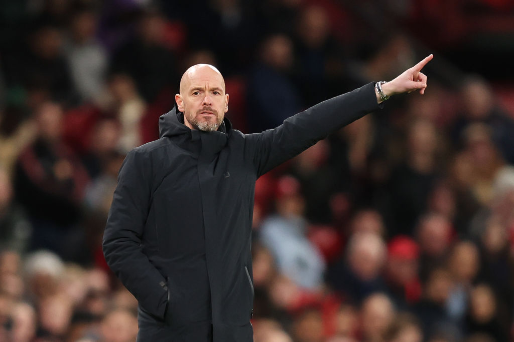 Erik Ten Hag Bocorkan Peluang Manchester United Rekrut Bek Baru Setelah ... Erik Ten Hag Bocorkan Peluang Manchester United Rekrut Bek Baru Setelah ...