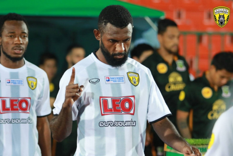 Impian Yanto Basna Ketika Pensiun, Buat Buku demi Bangun Sepak Bola ... Impian Yanto Basna Ketika Pensiun, Buat Buku demi Bangun Sepak Bola ...