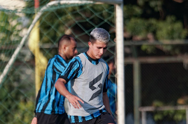Arema FC Resmikan Ariel Lucero sebagai Pemain Asing Keempat - bolaskor.com Arema FC Resmikan Ariel Lucero sebagai Pemain Asing Keempat - bolaskor.com