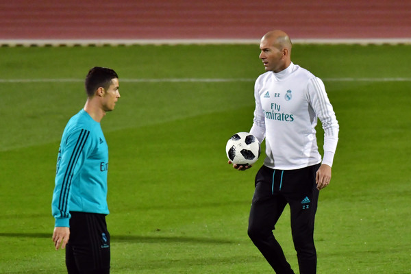 Zidane Pergi dari Real Madrid karena Ronaldo - BolaSkor Zidane Pergi dari Real Madrid karena Ronaldo - BolaSkor
