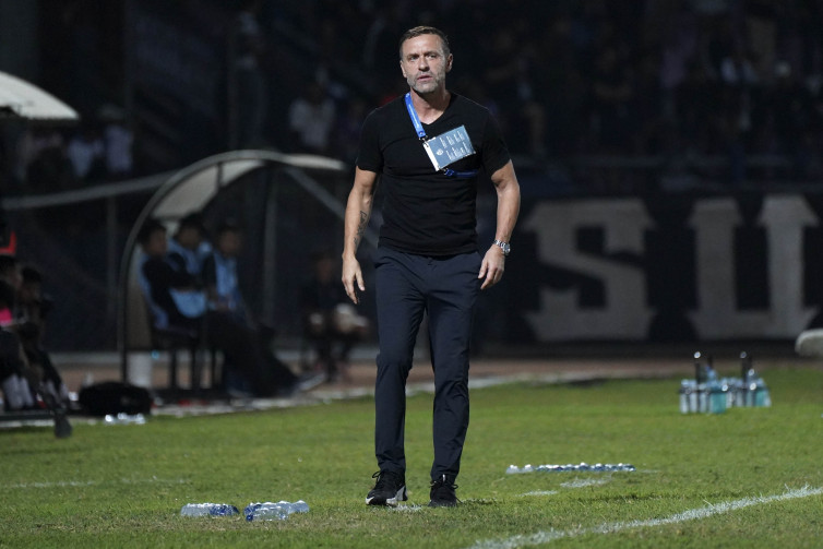 Persija Melempem, Kinerja Thomas Doll Dipantau Manajemen - BolaSkor Persija Melempem, Kinerja Thomas Doll Dipantau Manajemen - BolaSkor